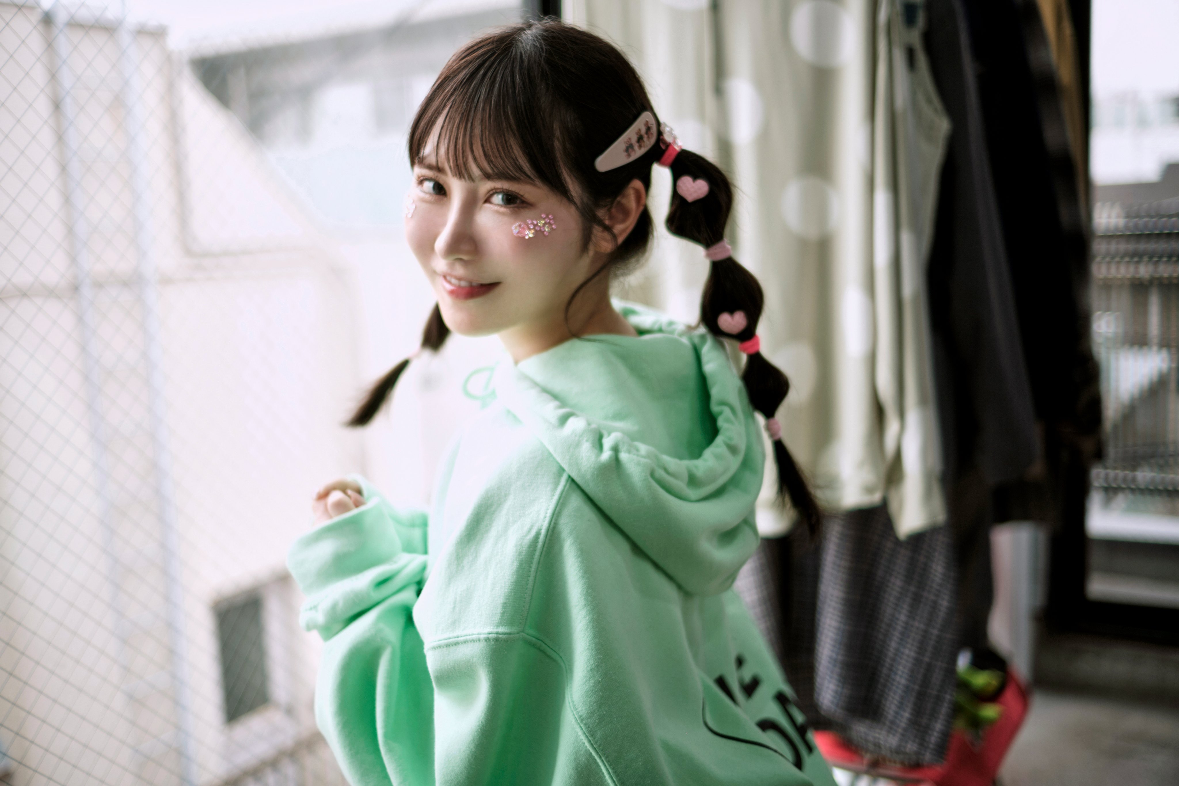 要上廣播節目了！小野六花回來了？-八卦-AVNo.1-PLAYNO.1玩樂達人